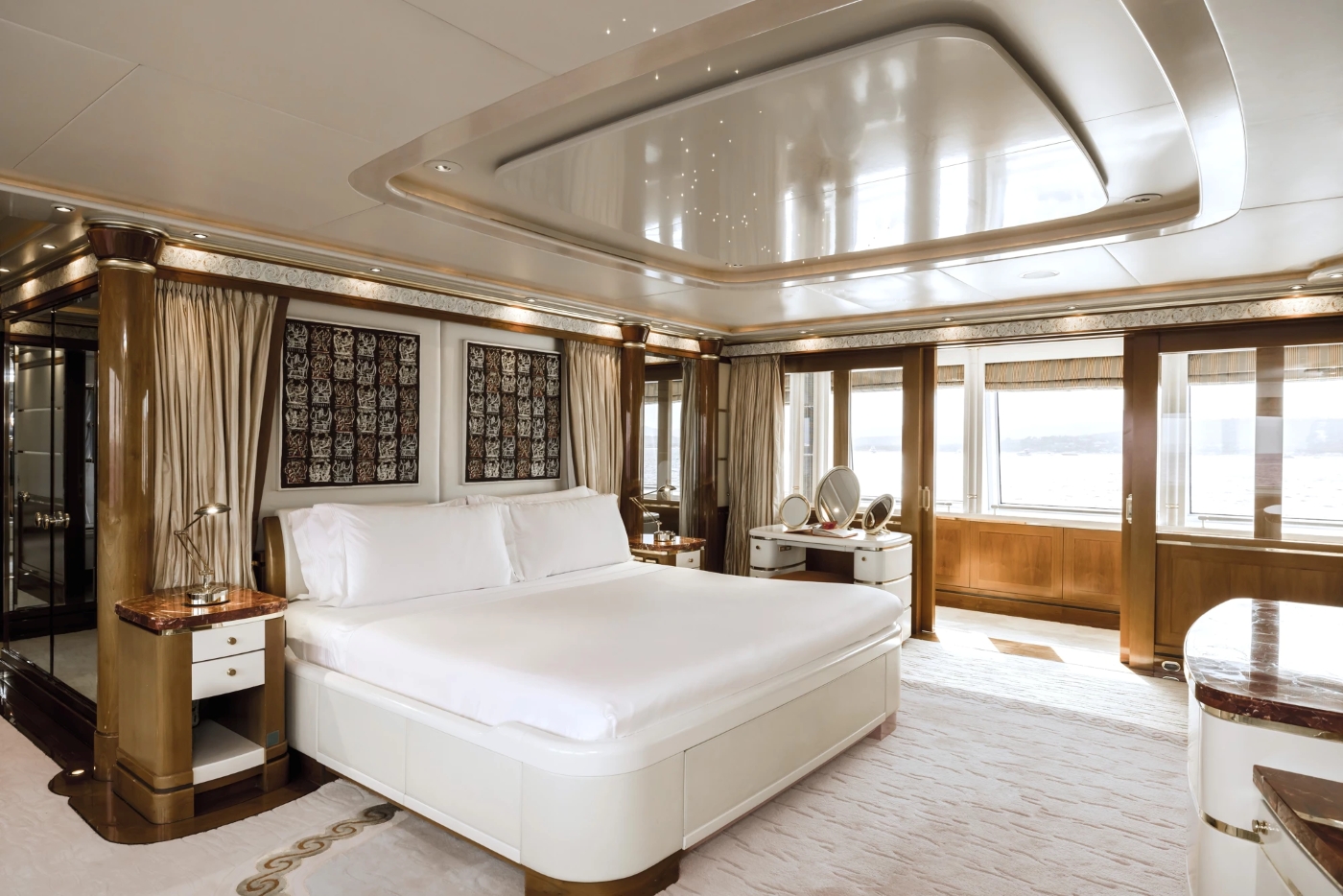 Yacht OLYMPUS, Feadship | CHARTERWORLD Luxury Superyacht Charters